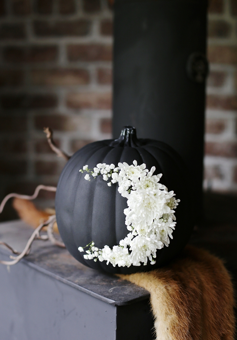 21 Black Halloween Pumpkin Ideas - My Pinterventures